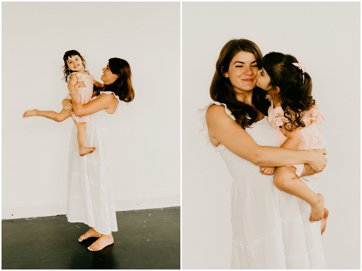 Adrienne In-Studio Newborn Session - www.studio29blog.com